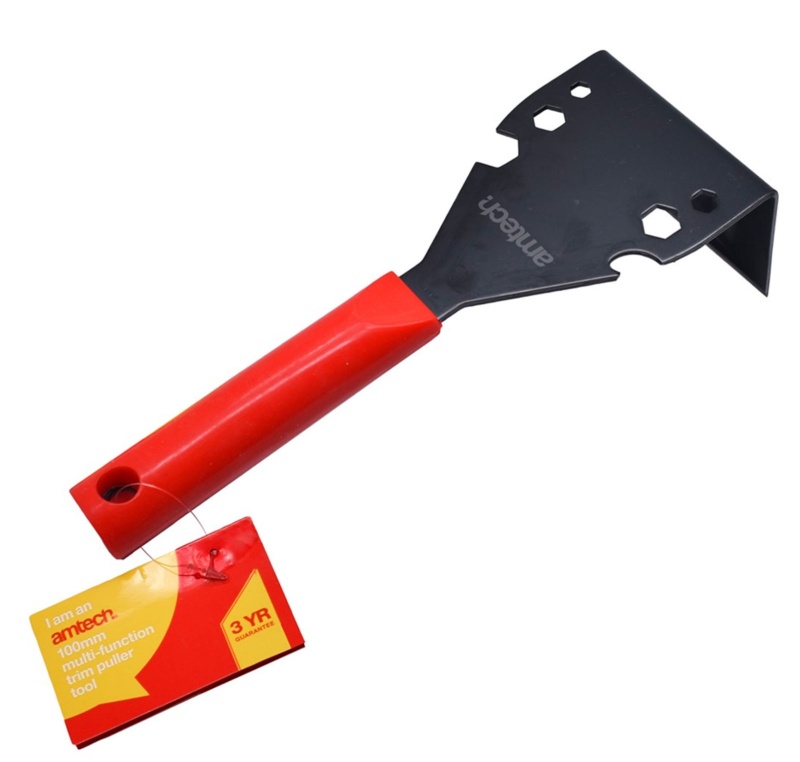 Nestbox Red Handled Scraper 4" (100mm) Blade pigeons.co.uk